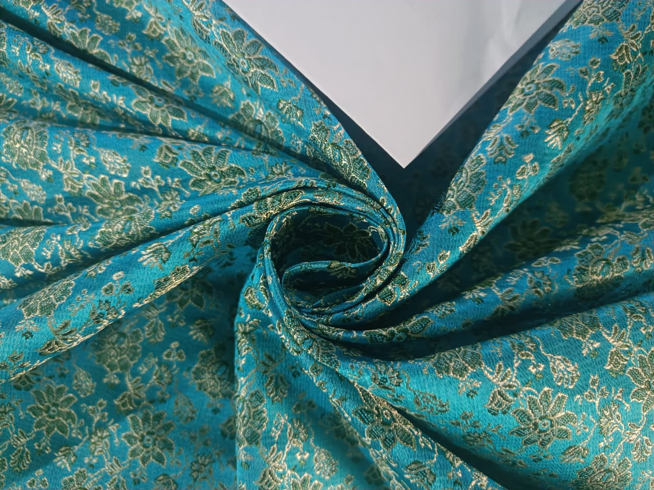 SILK BROCADE FABRIC Sea Blue,Green & Gold colour 44" wide BRO198[1 ...
