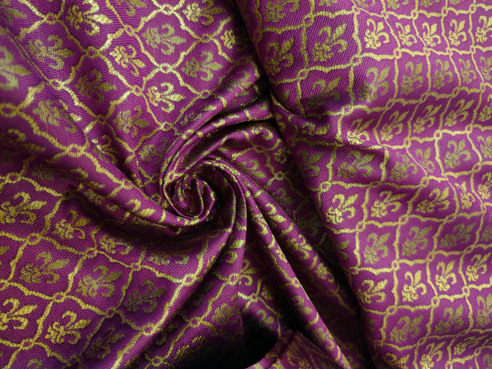 Brocade Fabric mulberry color with metallic gold jacquard 56" BRO975[4 ...